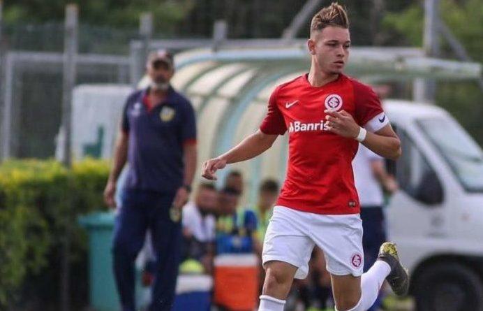 Inter e Athletico próximos de acordo por meia da base