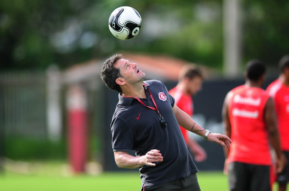 Velho conhecido, Argel é registrado no BID em novo clube