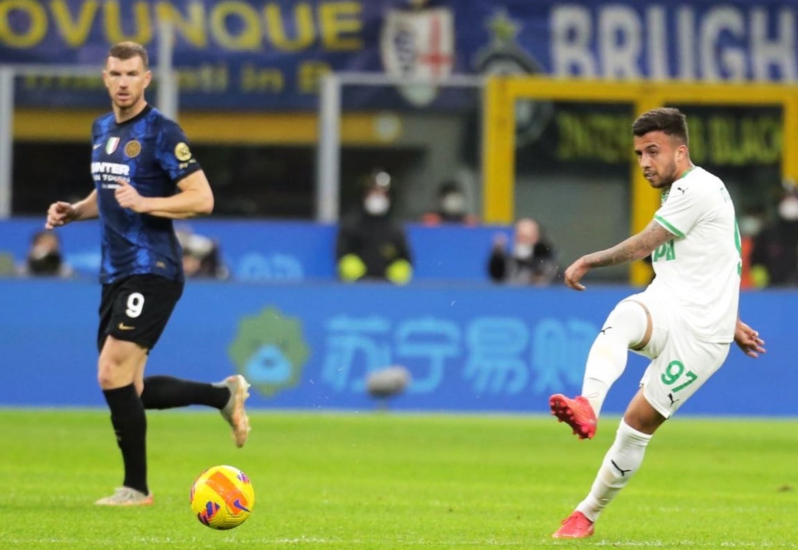 Na Itália, Matheus Henrique não esquece Inter e provoca colorados