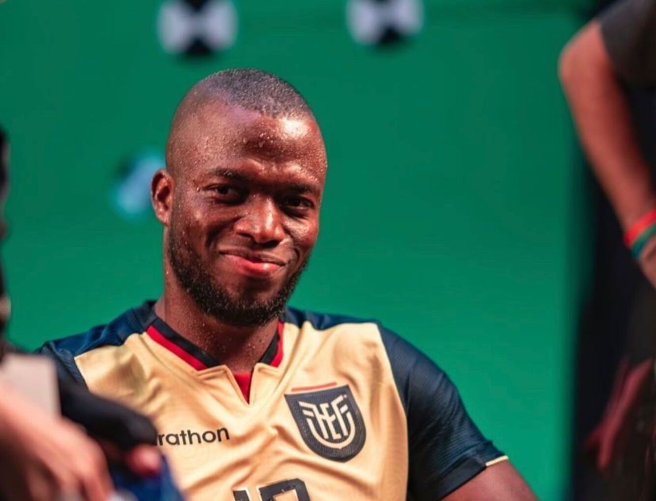 O trunfo que fez o Inter vencer o Fenerbahçe e fechar com Enner Valencia