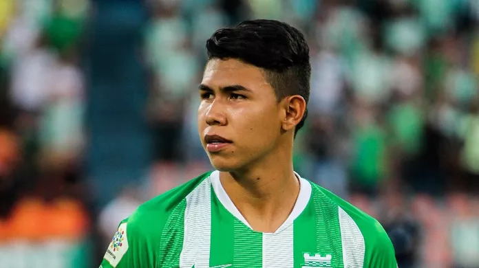 Inter está contratando Nico Hernández