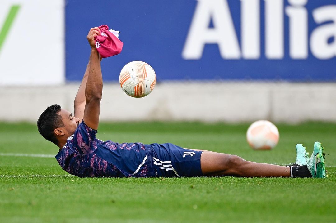 O que diz o empresário de Alex Sandro sobre o Inter