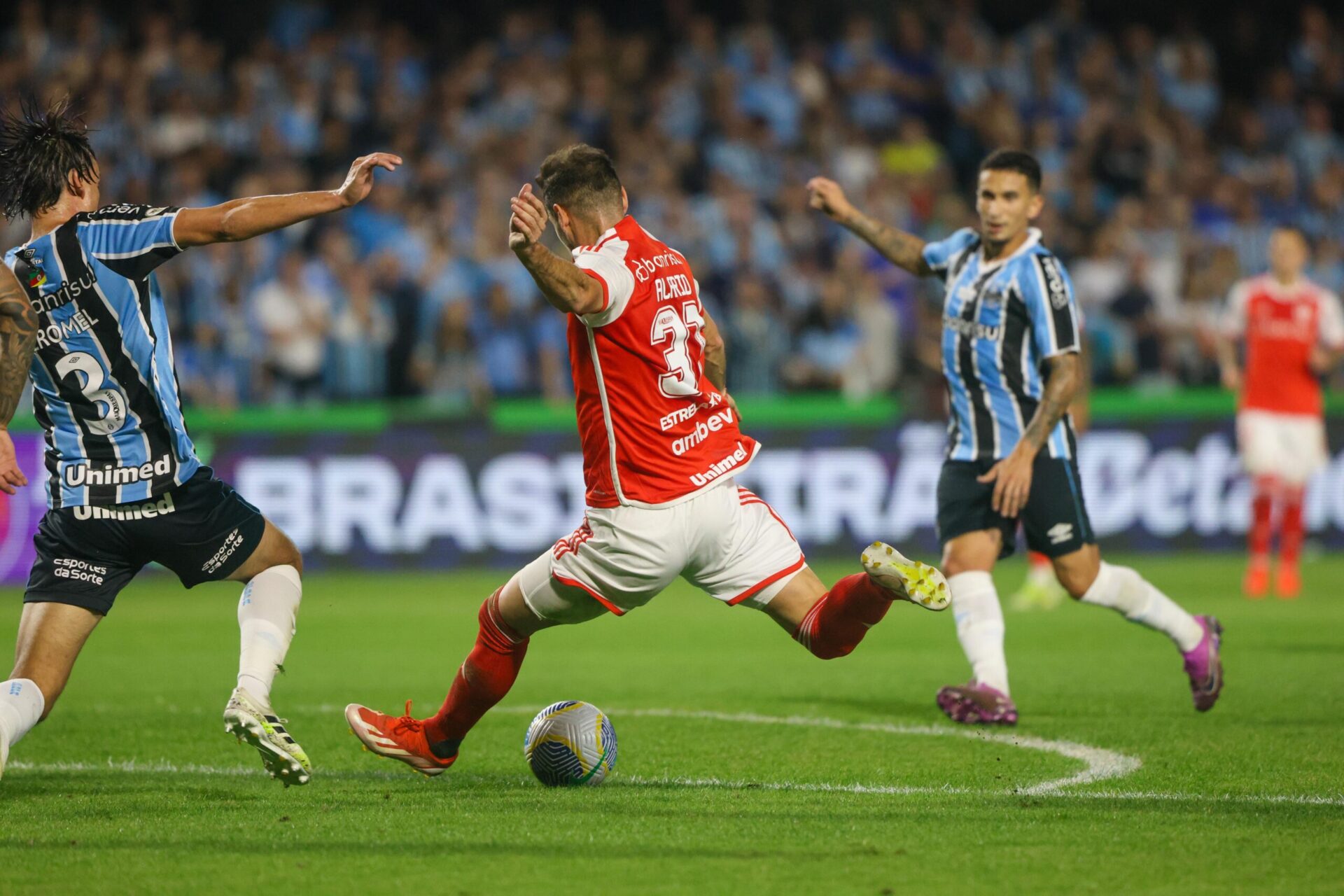 Lucas Alario define futuro para 2025