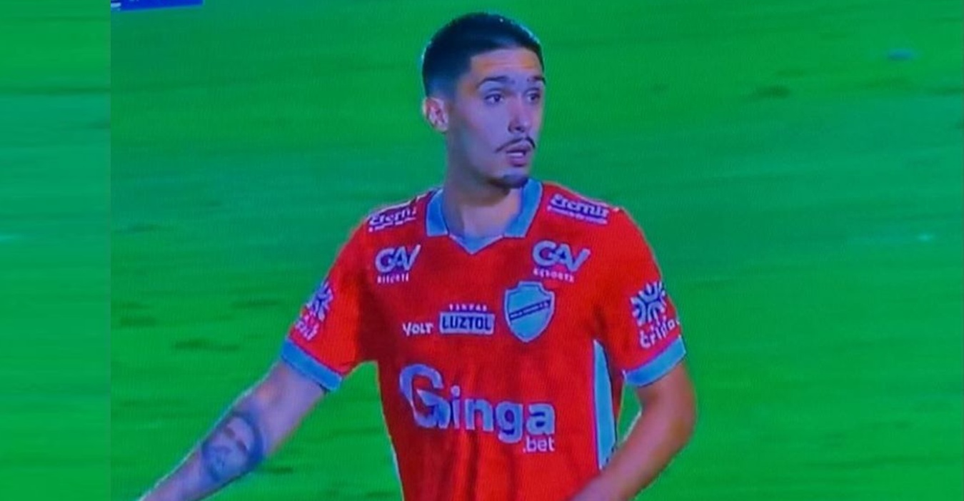 Filho de Fernandão, como foi a estreia de Enzo em novo clube
